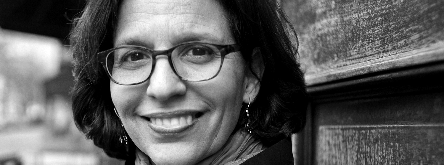 Mackin Grant Channel: R.J. Palacio Award-winning Author of Wonder ...