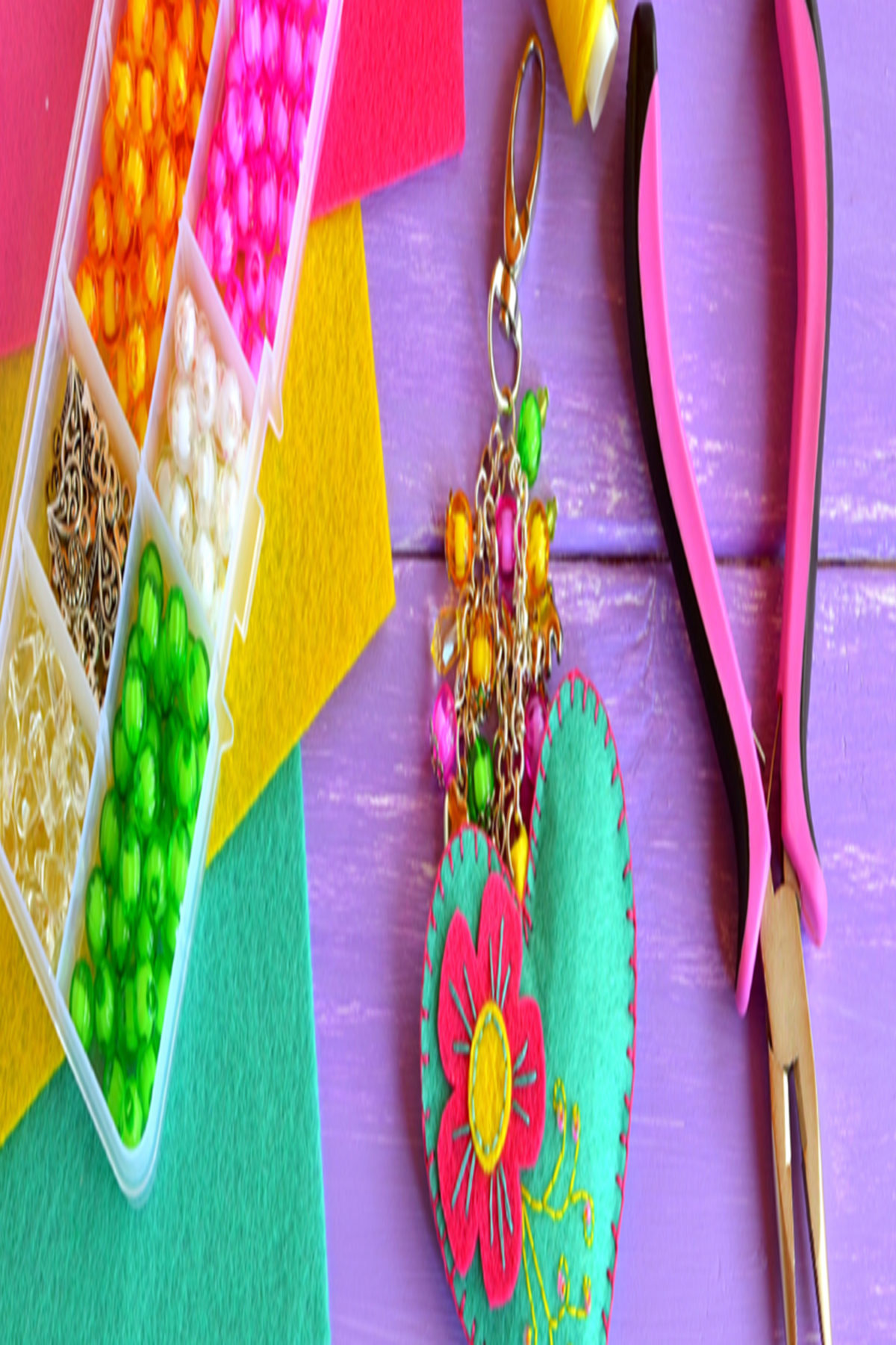 Create an Amazing Low-Tech Library Makerspace With These Easy Ideas ...